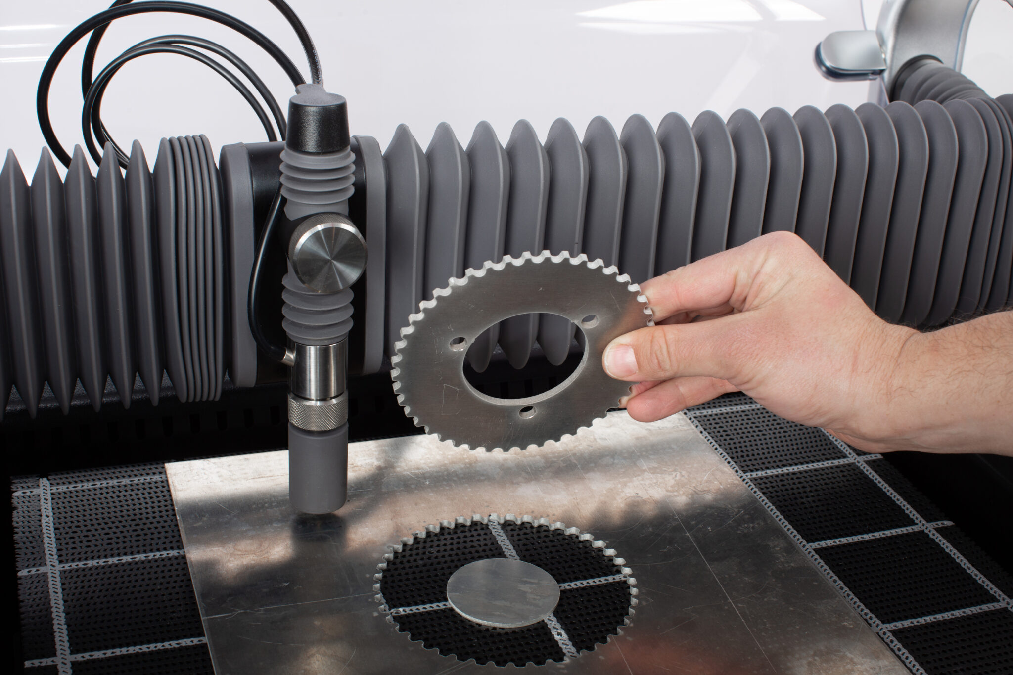 Why is small desktop Waterjet cutting so effective? - WAZER