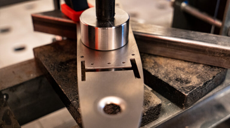 WAZER - Waterjet Cutters for Any Shop